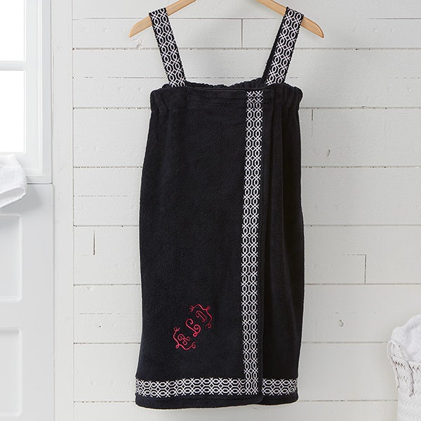 Geometric Accent Embroidered Bath Wrap - Monogram
