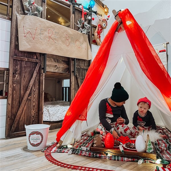 Snowball Fight Personalized White Metal Bucket