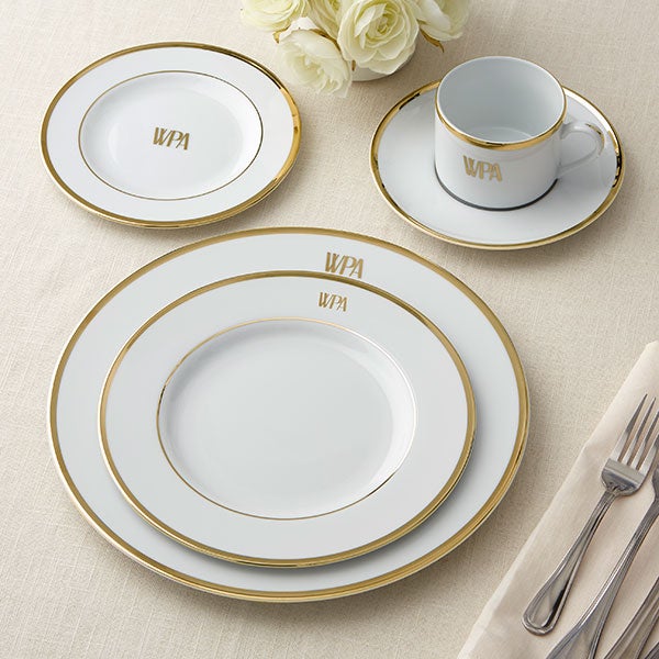 Pickard Signature Gold Monogrammed Dinner Plate
