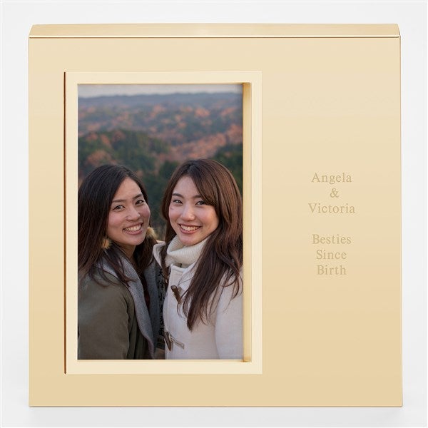 Engraved Friend Gold Uptown 4x6 Picture Frame- Vertical/Portrait