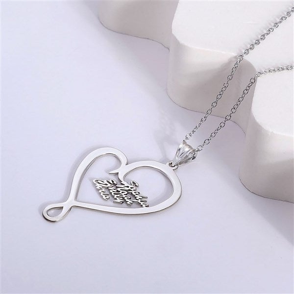 Personalized Family Hugging Heart Pendant - Four Names