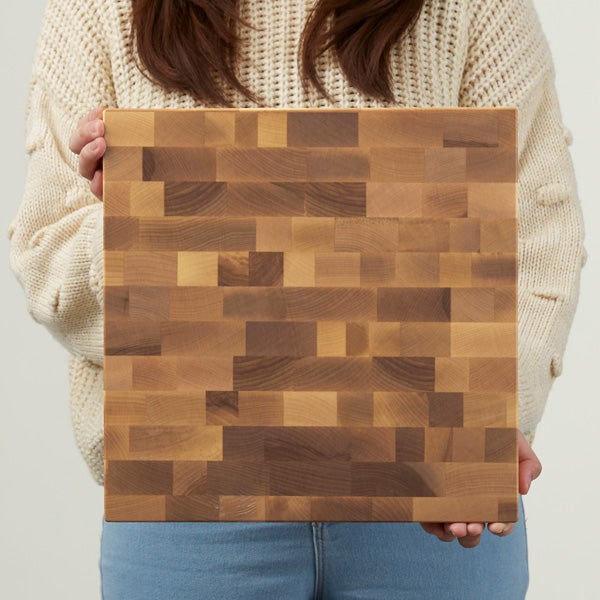 Personalized Butcher Block Cutting Board - Wedding Gift