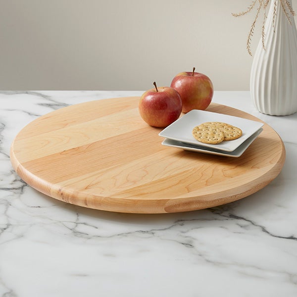 Engraved Wreath Personalized Wooden Lazy Susan