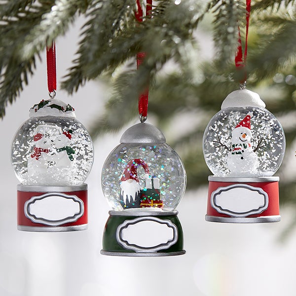 Kissing Polar Bears Snow Globe Engraved Ornament